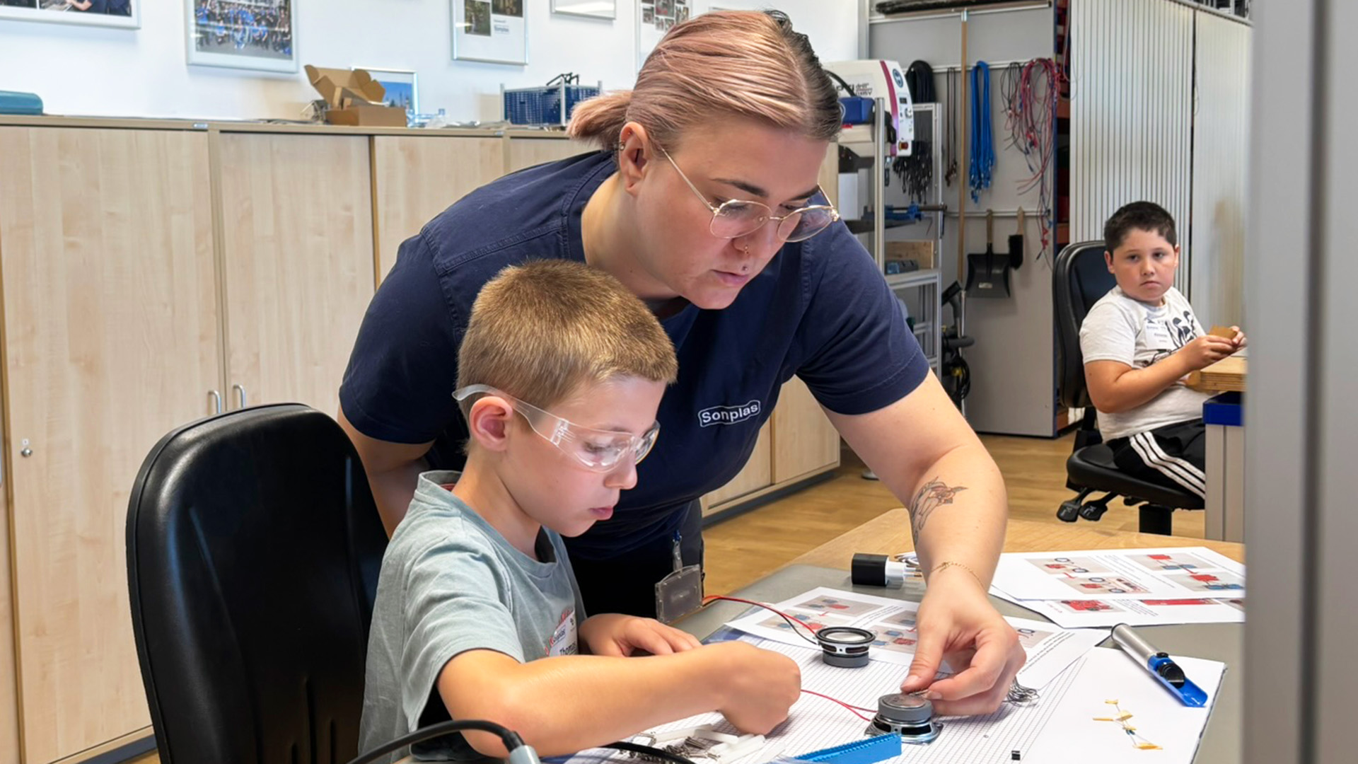 Inspiring through experience - Sonplas